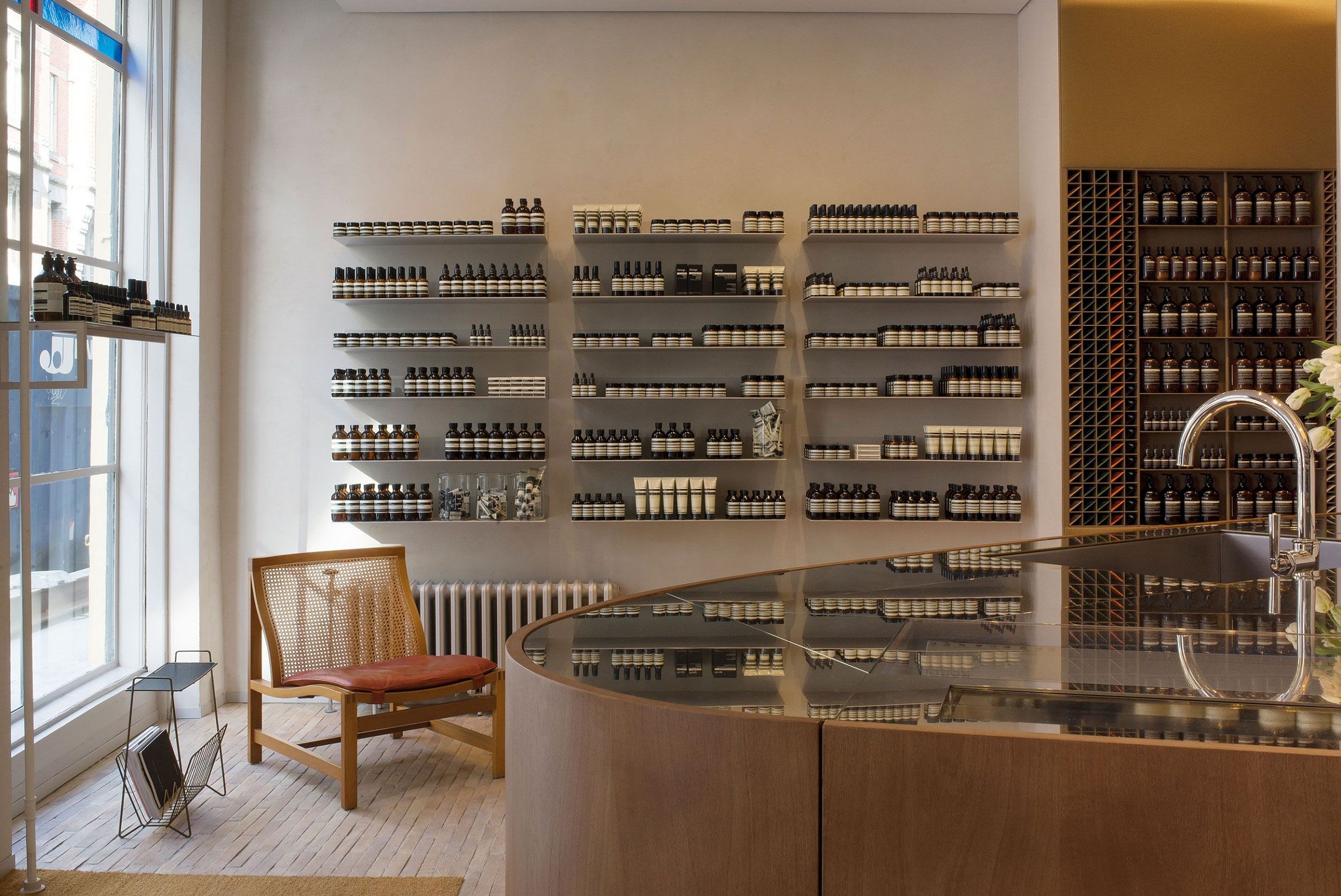 An insight in our ongoing partnership with Aesop – 1zu33